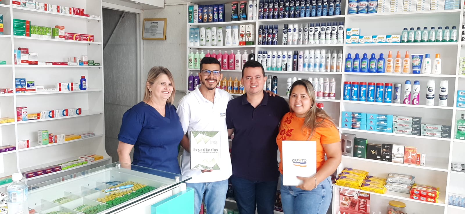 Diretoria do CRF visita farmacêuticos em Guaraí e Miranorte, entrega ...